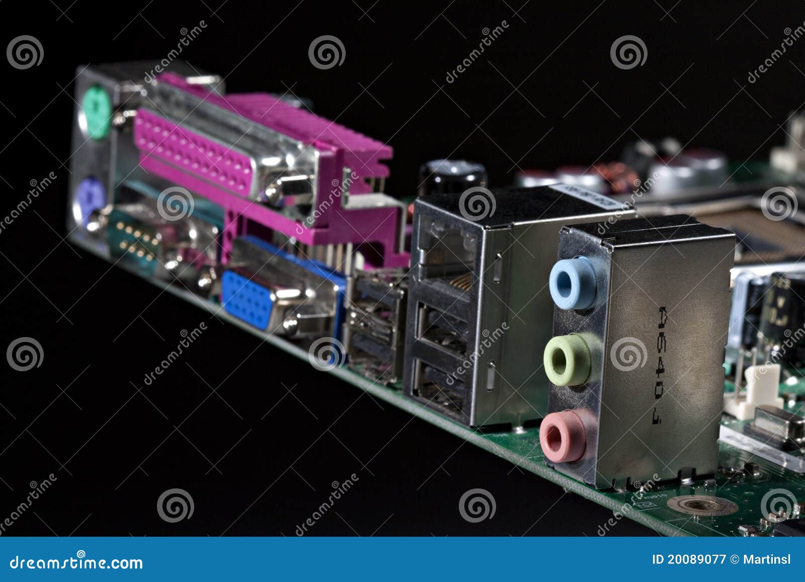 Computer Connector Stock Photo | CartoonDealer.com #61841604