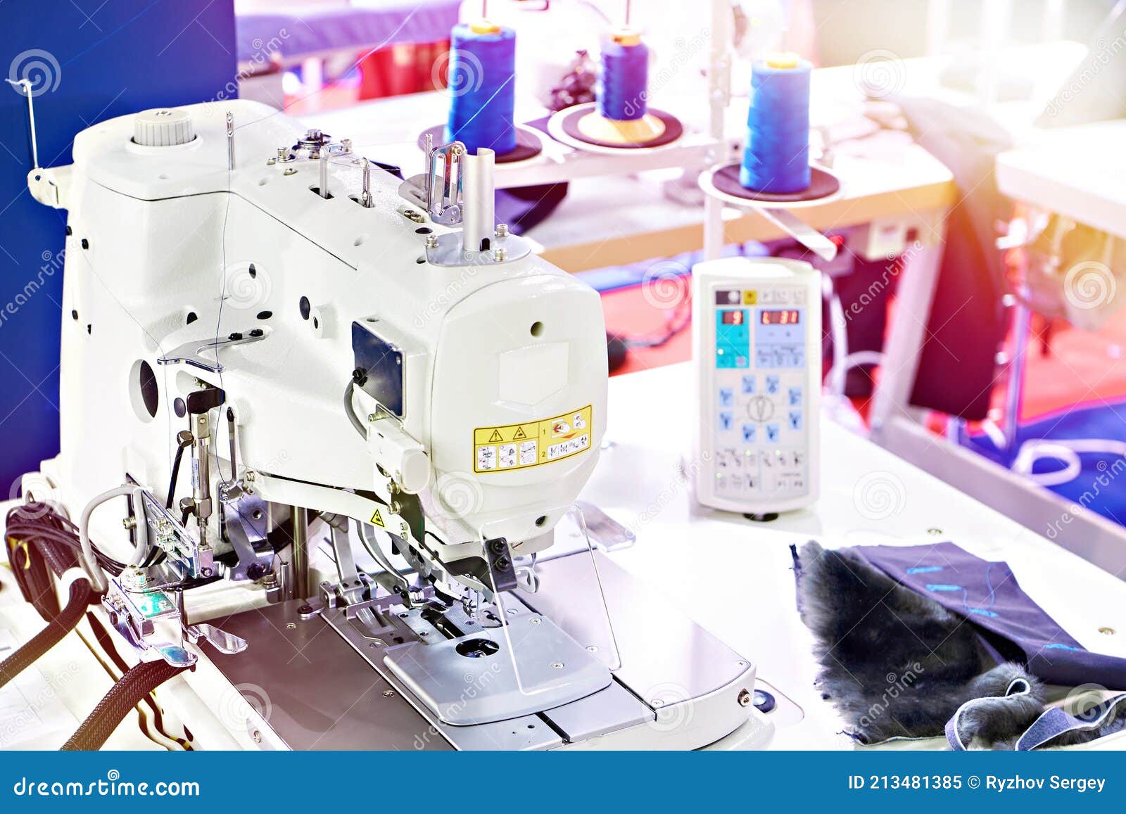 Computer-controlled, Eyelet Buttonholing Machine Stock Image - Image of ...