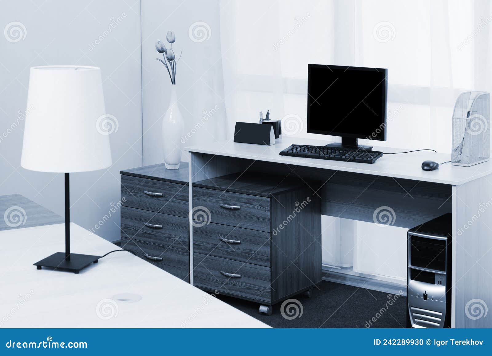 Computer on a Desk in a Office Stock Photo - Image of horizontal ...