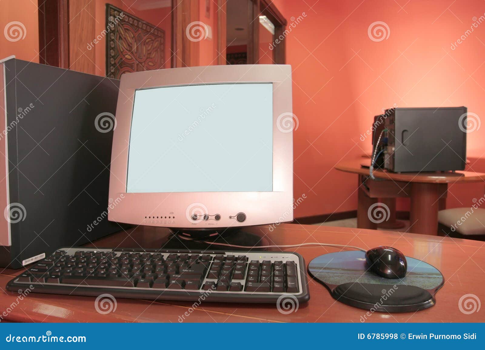 Computer Desktop stock photo. Image of center, desktop - 6785998