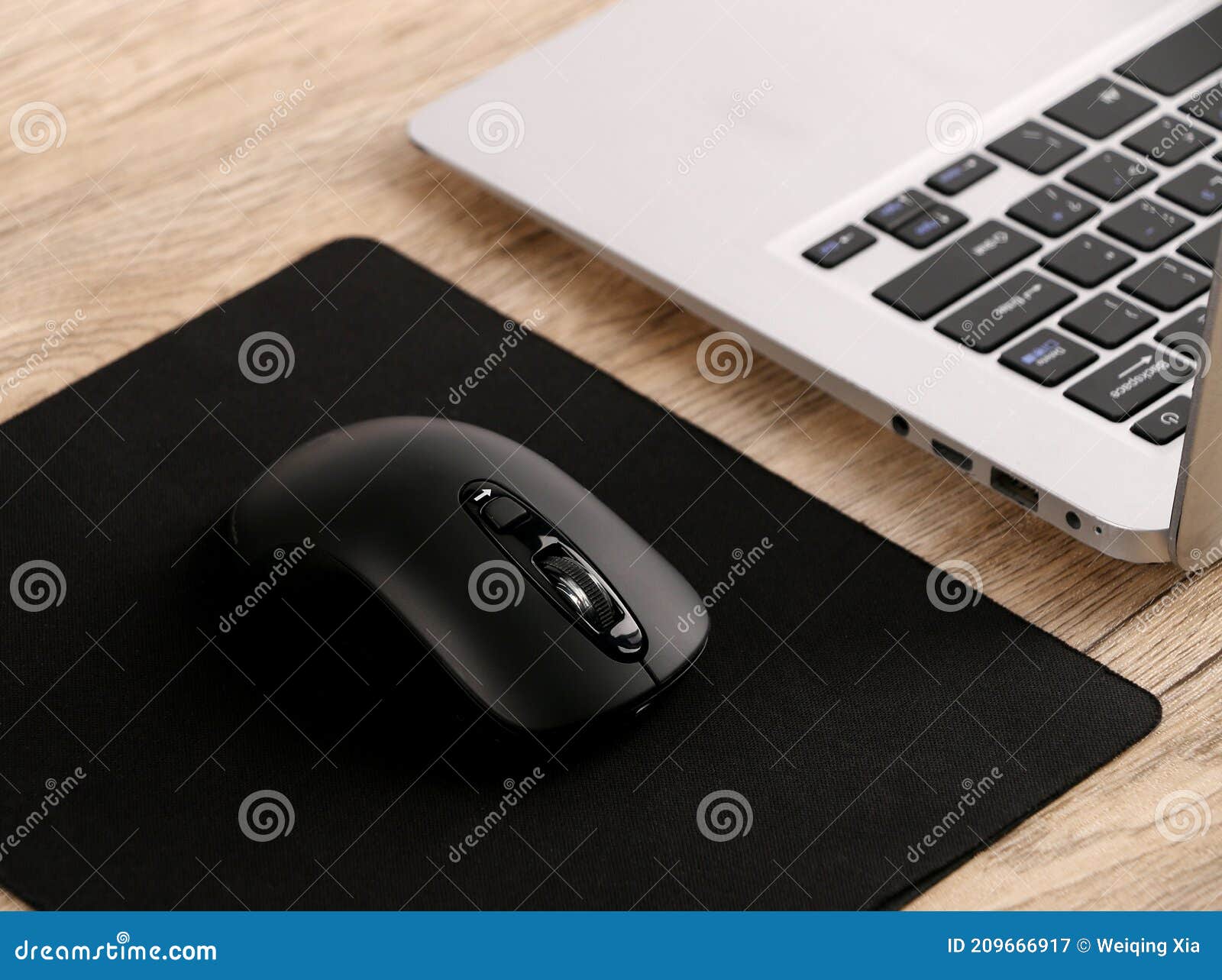 Ergonomic Mouse and Normal Computer Mouse. Black Vertical Optical ...