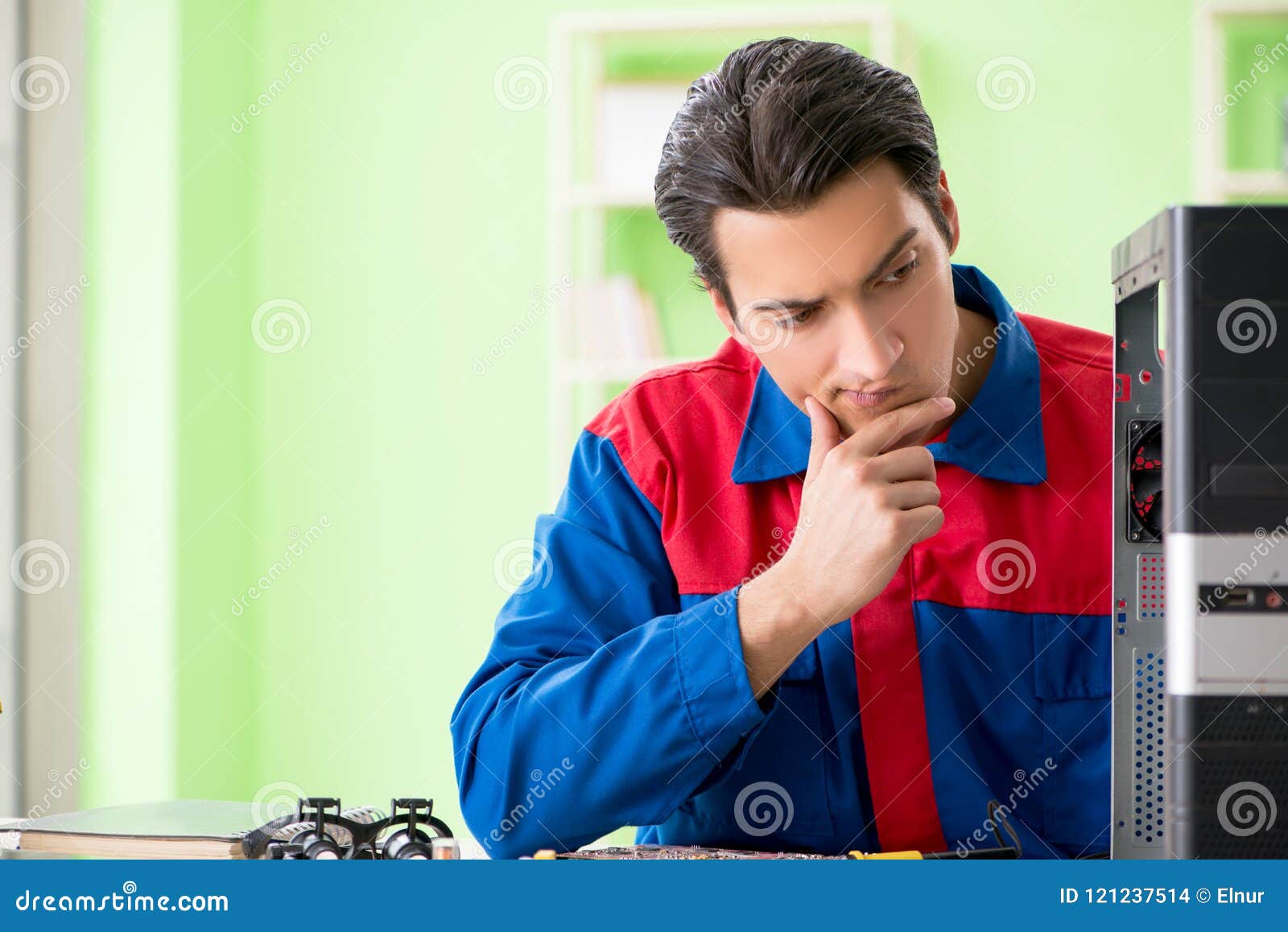 The Computer Engineer Repairing Broken Desktop Stock Photo - Image of ...
