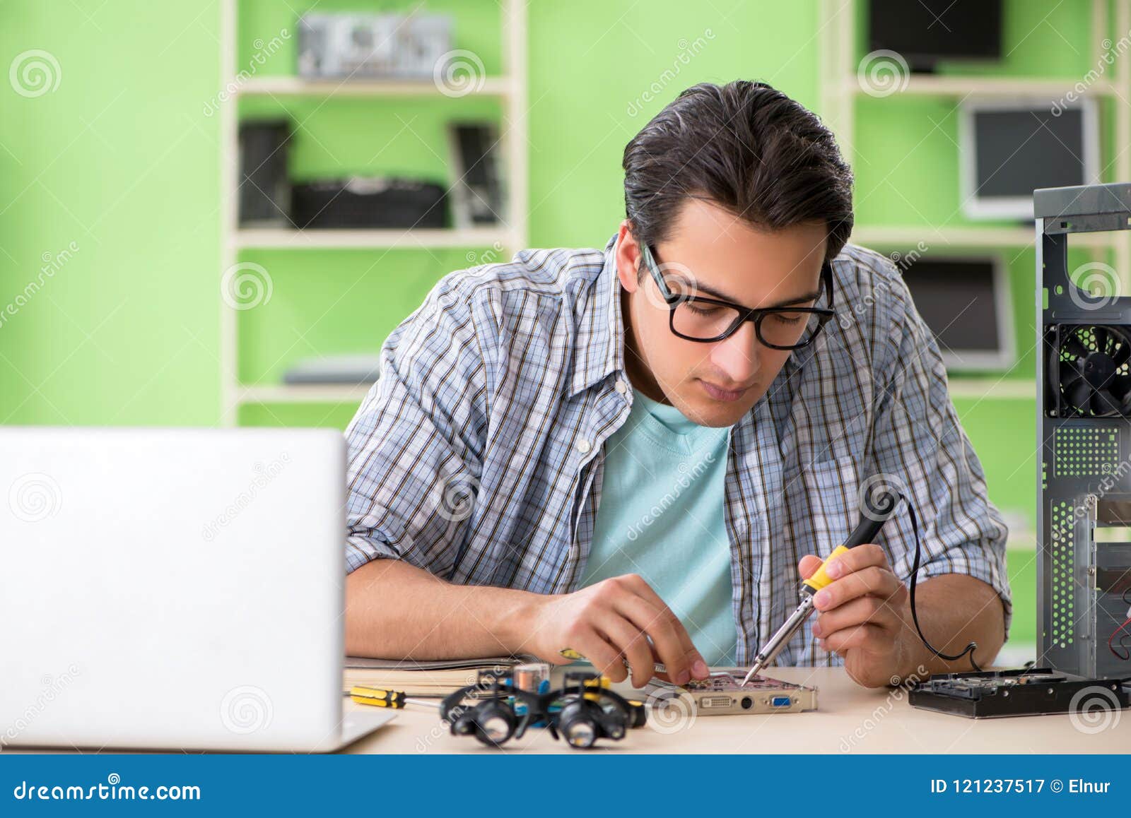 The Computer Engineer Repairing Broken Desktop Stock Image - Image of ...