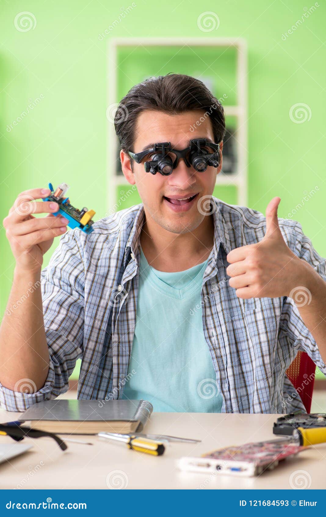 The Computer Engineer Repairing Broken Desktop Stock Image - Image of ...