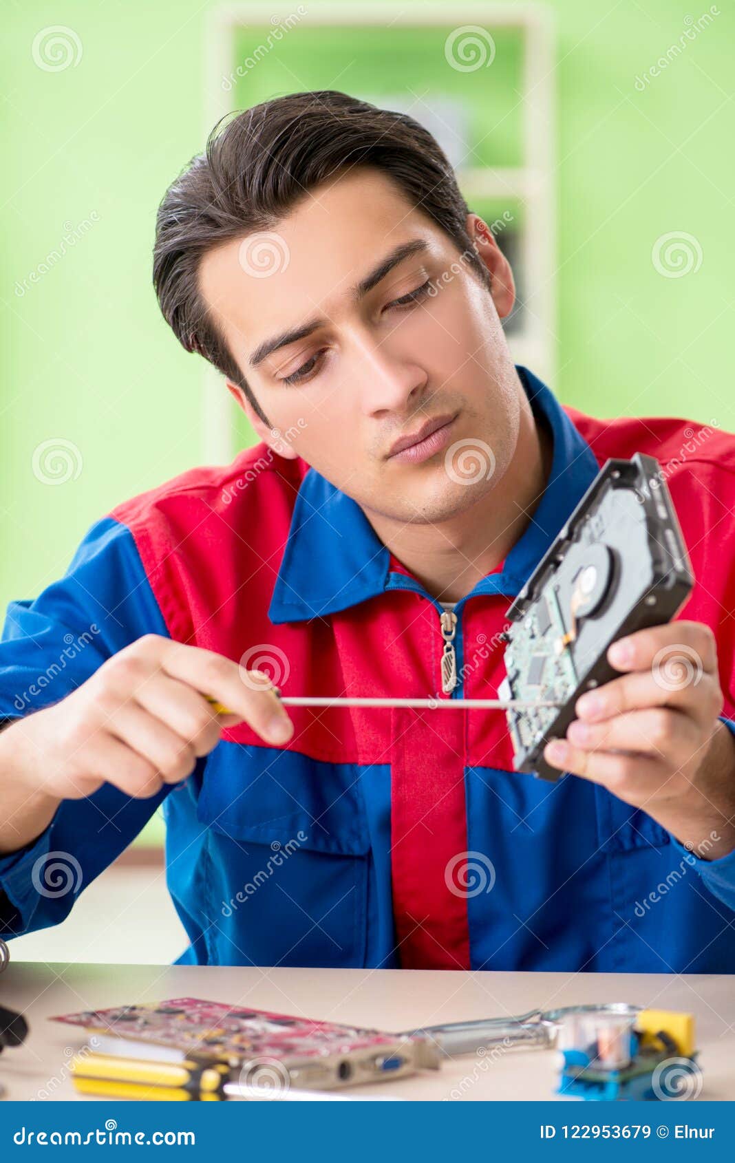 The Computer Engineer Repairing Broken Desktop Stock Image - Image of ...
