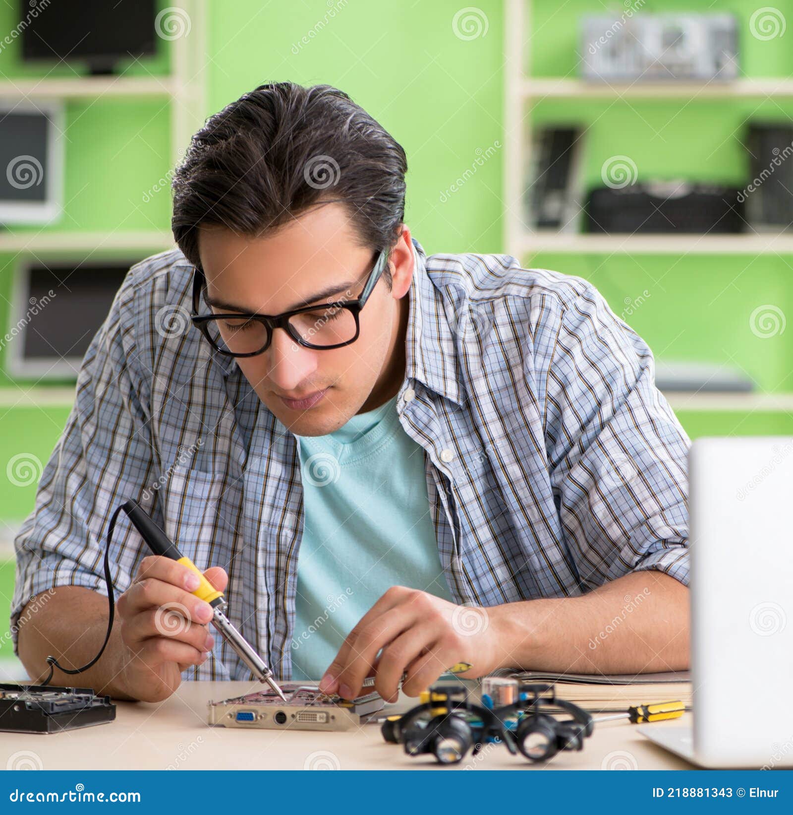 Computer Engineer Repairing Broken Desktop Stock Image - Image of ...