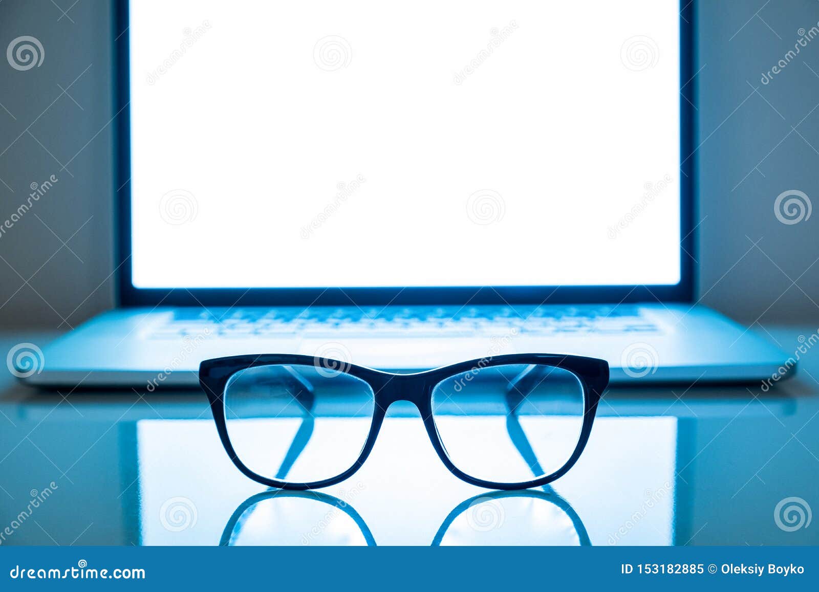 Online Fatique Stock Photos - Free & Royalty-Free Stock Photos from ...