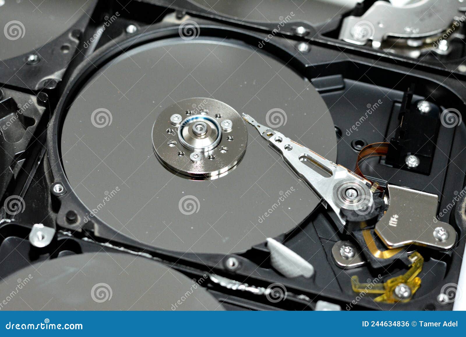 Computer Hard Disk Drive Storage Memory, Repair Broken Computer Part ...