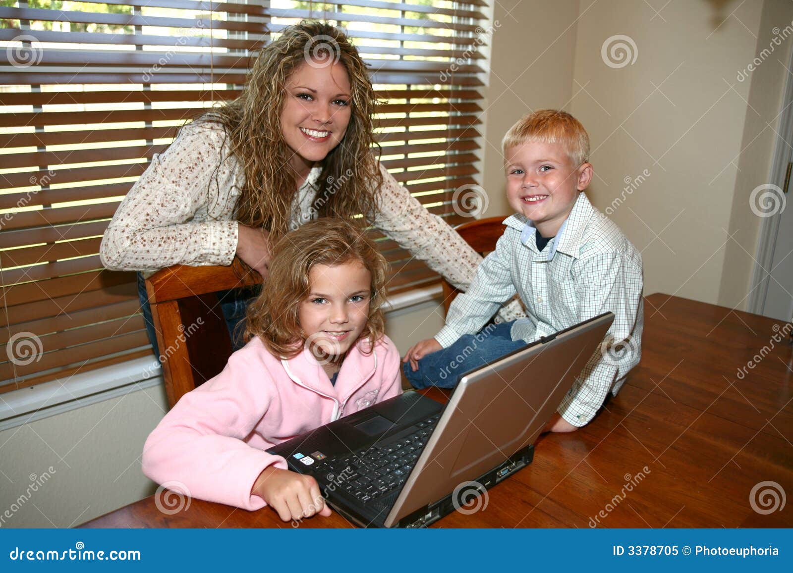Computer at Home stock image. Image of daughter, children - 3378705