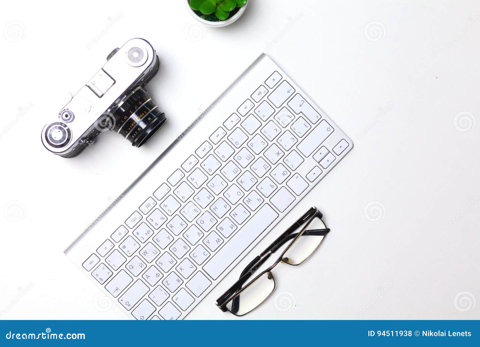 Computer Keyboard Cactus Camera Lie Table Stock Photos - Free & Royalty ...
