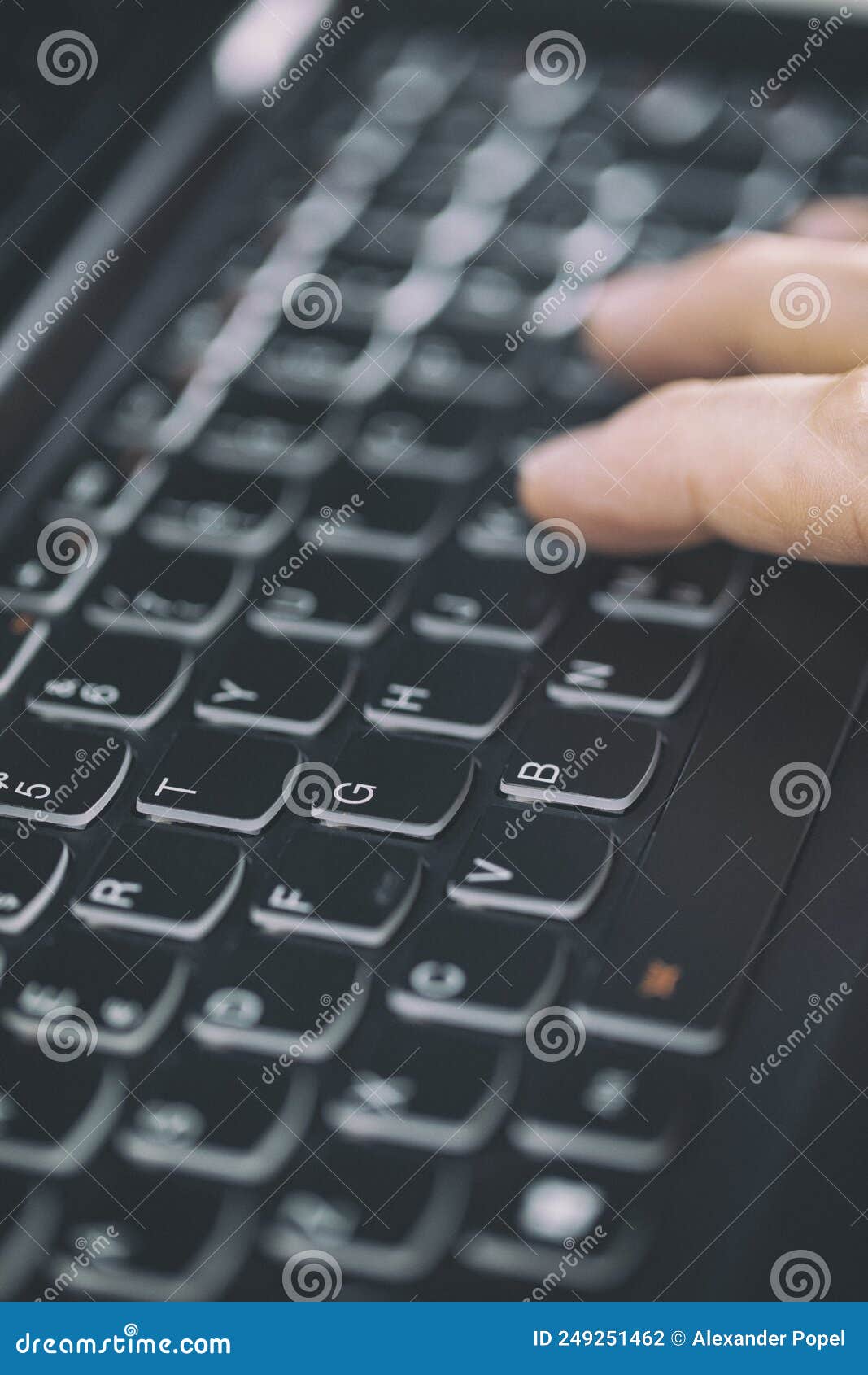 Computer Keyboard in Vignette Stock Photo - Image of laptop, multimedia ...
