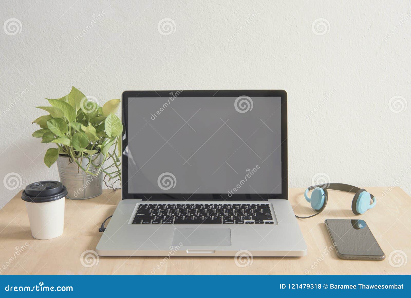Computer Laptop Blank Screen for Mockup Creative Design Techno Stock ...