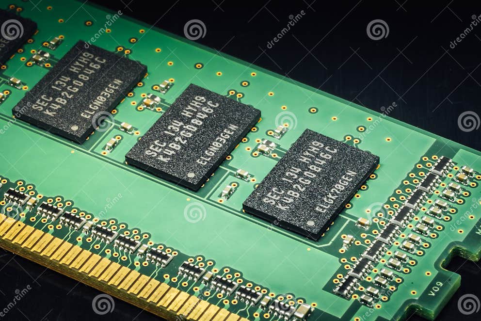 Computer memory board editorial stock image. Image of components - 89578874