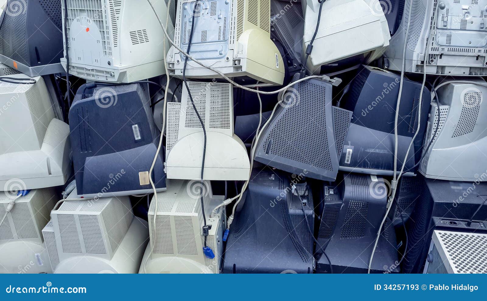 Computer Monitors Ready To Be Recycled. Stock Image - Image of monitor ...