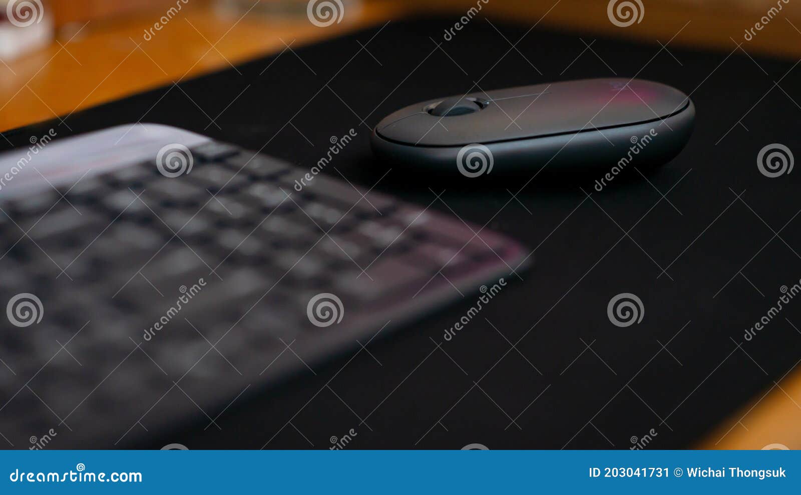 Computer mouse on the desk stock image. Image of keypad - 203041731