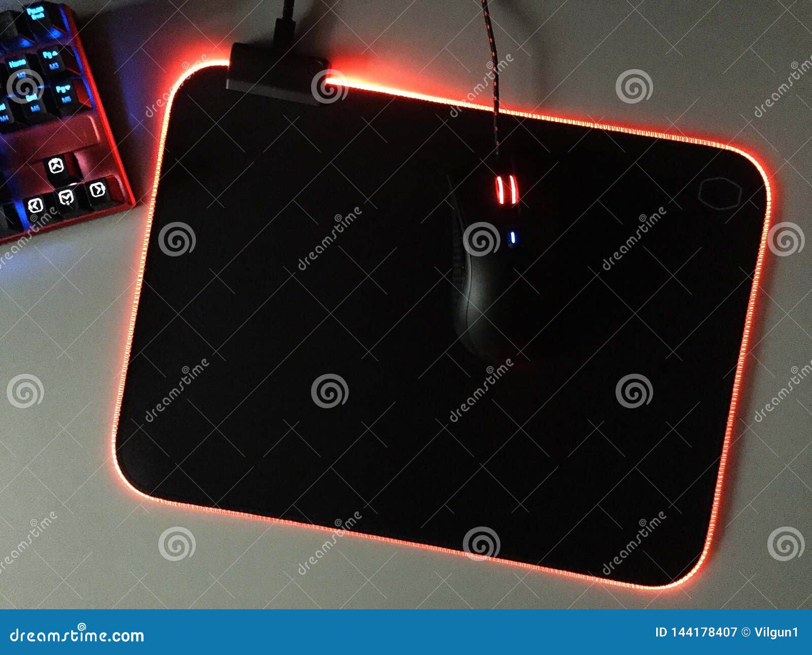 Computer Mouse for Gamers, Can Be Used in Games and on a Personal ...