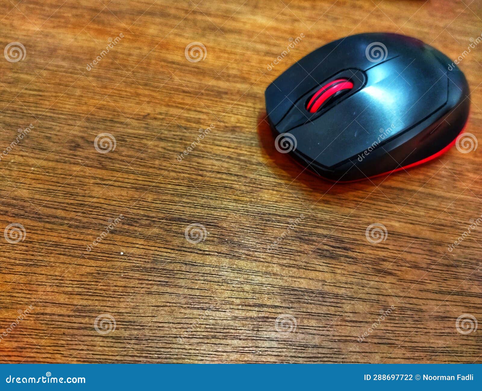 Computer Mouse Resting on Wooden Desk Stock Photo - Image of desk ...