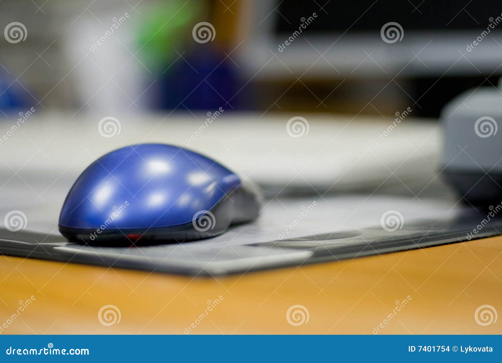 Computer mouse on a table stock photo. Image of mouse - 7401754