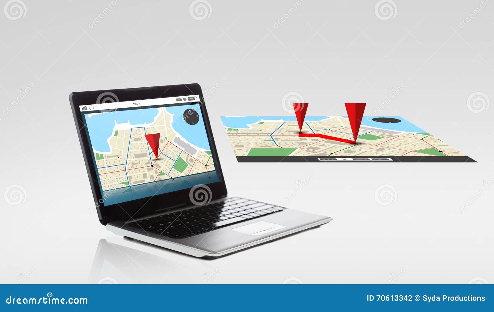 Computer Portatile Con La Mappa Del Navigatore Dei Gps Sullo Schermo ...
