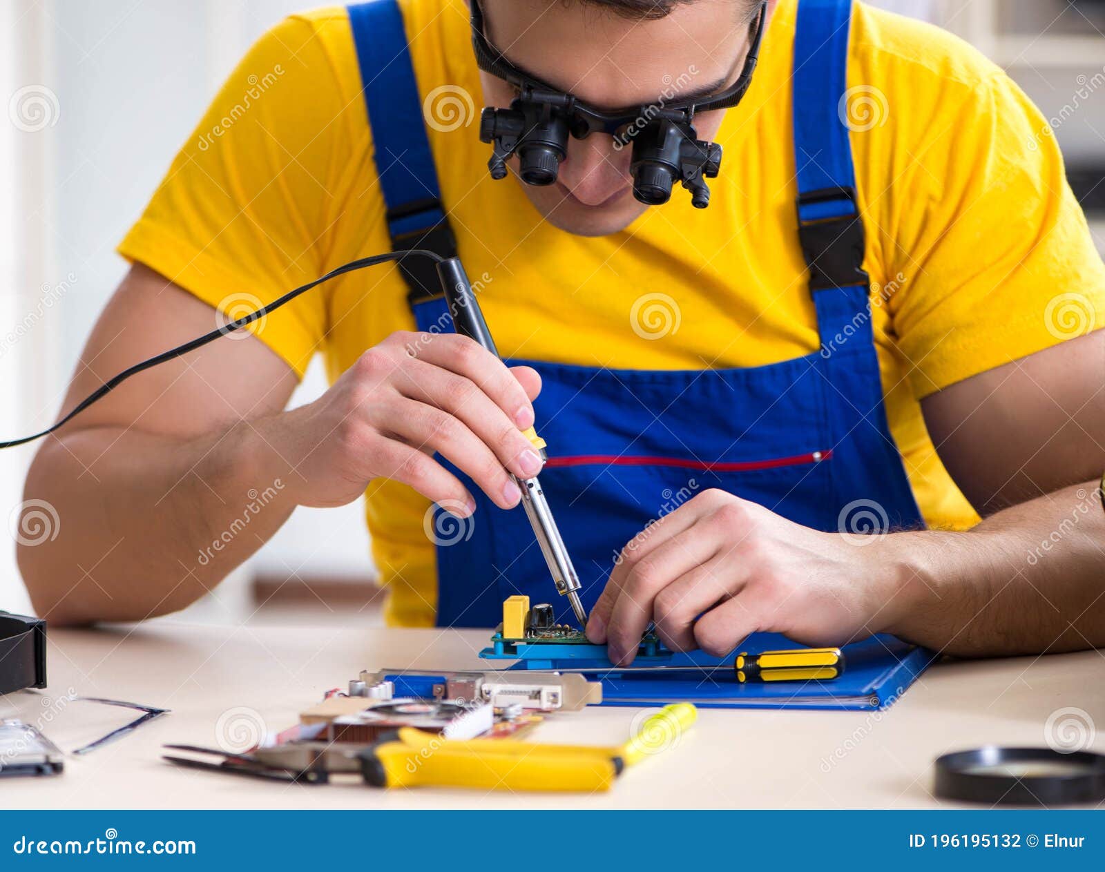 Computer Repair Technician Repairing Hardware Stock Photo - Image of ...