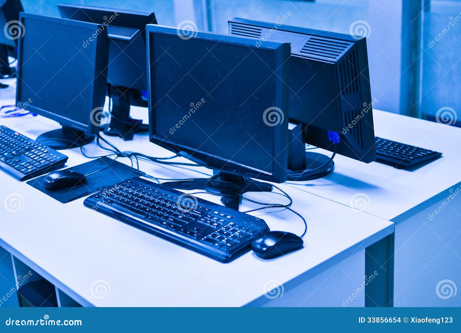 Computer room stock photo. Image of modern, desk, technology - 33856654