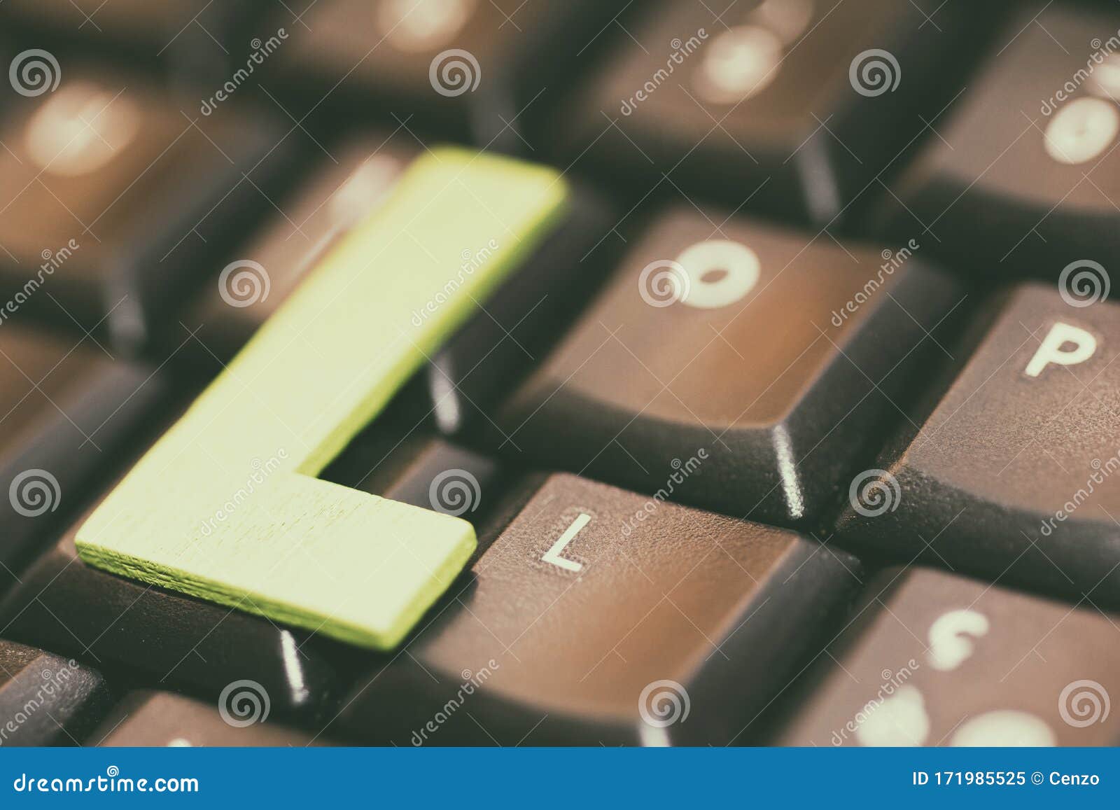Small Wooden Letter `L` on Black Computer Keyboard Stock Image - Image ...