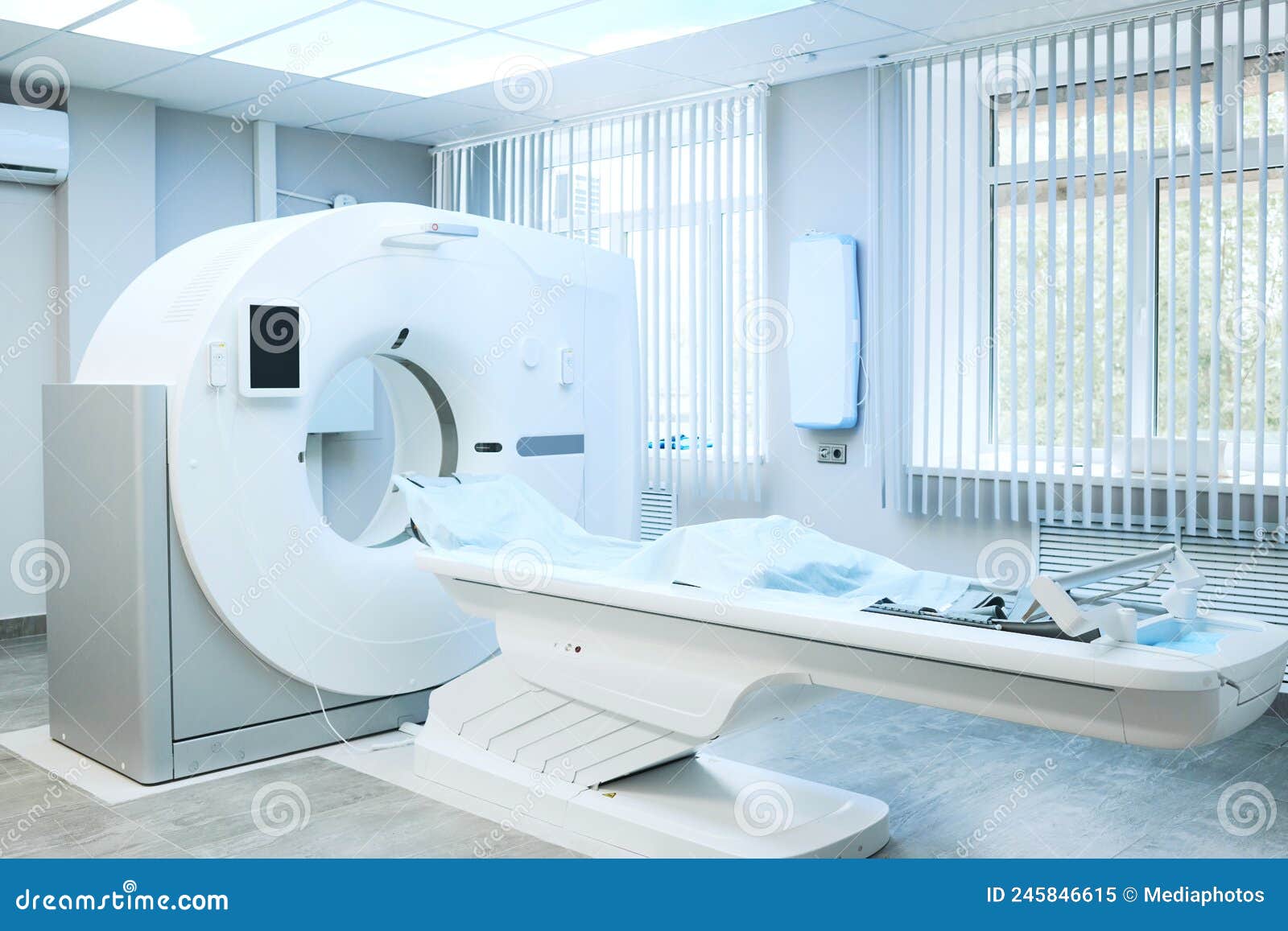 Computer Tomography Machine Stock Image - Image of care, technology ...