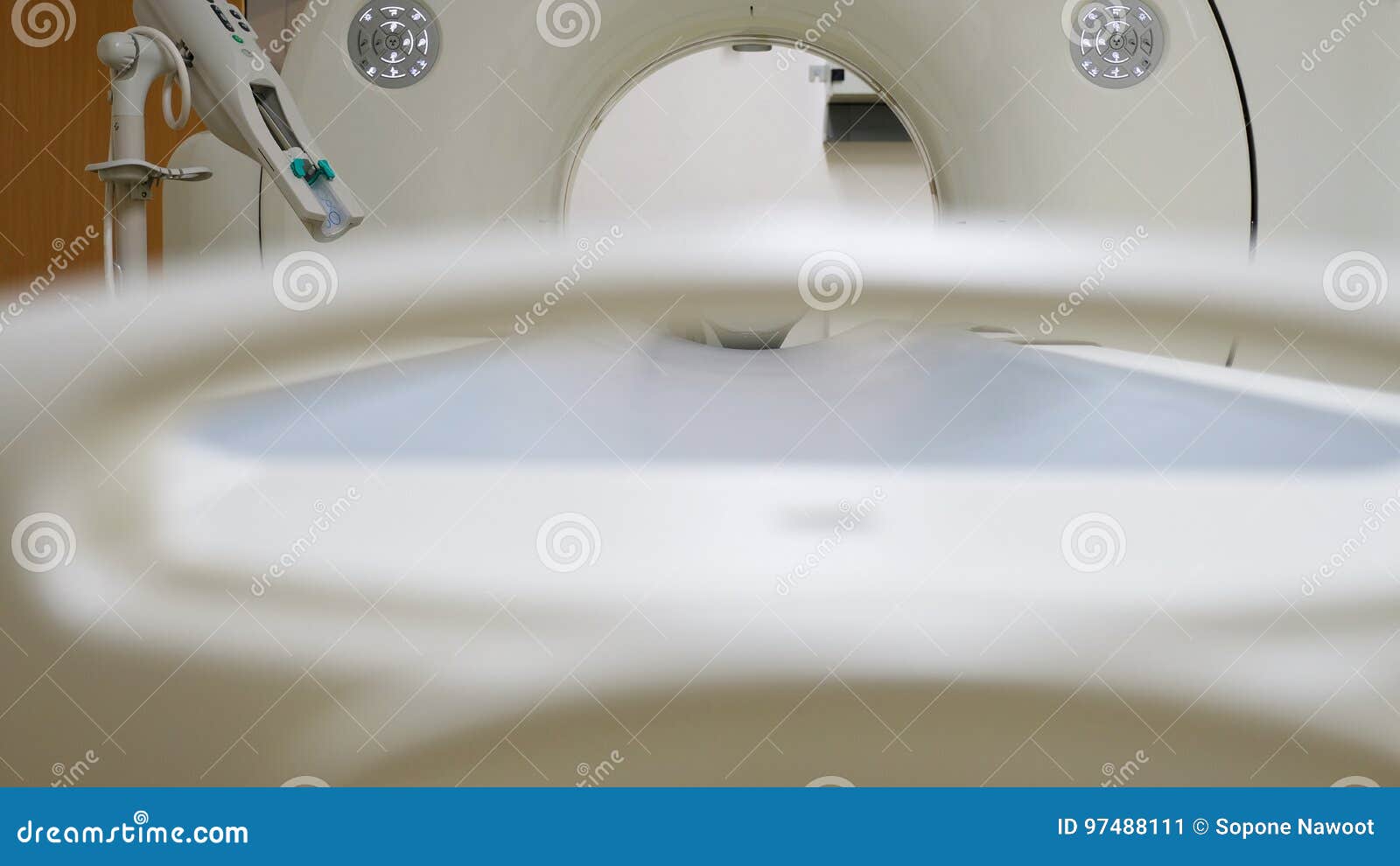 Computer Tomography Machine Stock Image - Image of examination, patient ...