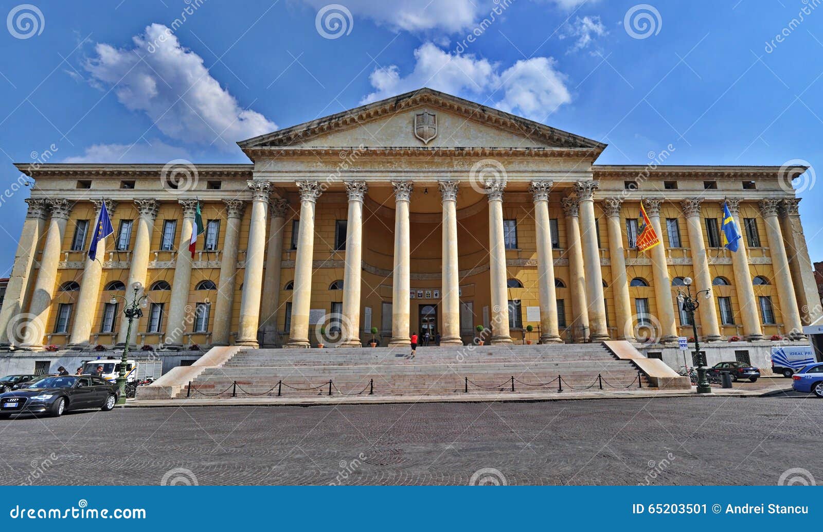 Comune di Verona fotografia editoriale. Immagine di famoso - 65203501