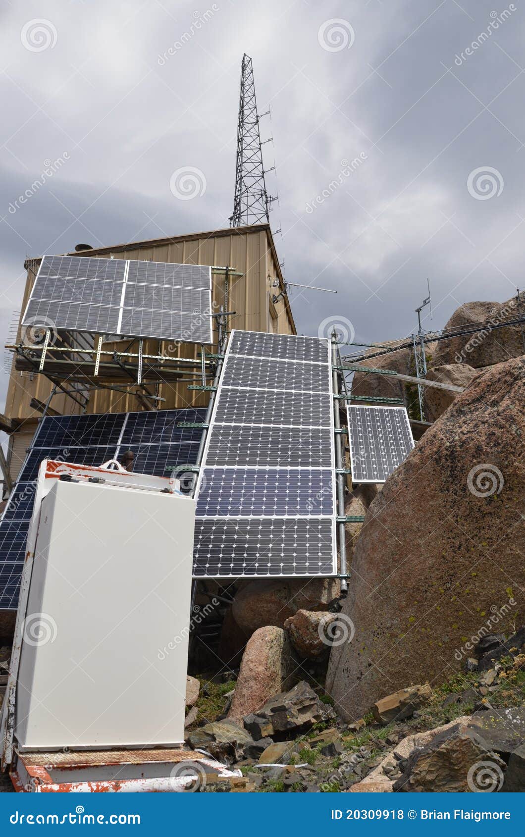 Comunicaciones solares foto de archivo. Imagen de llamada - 20309918