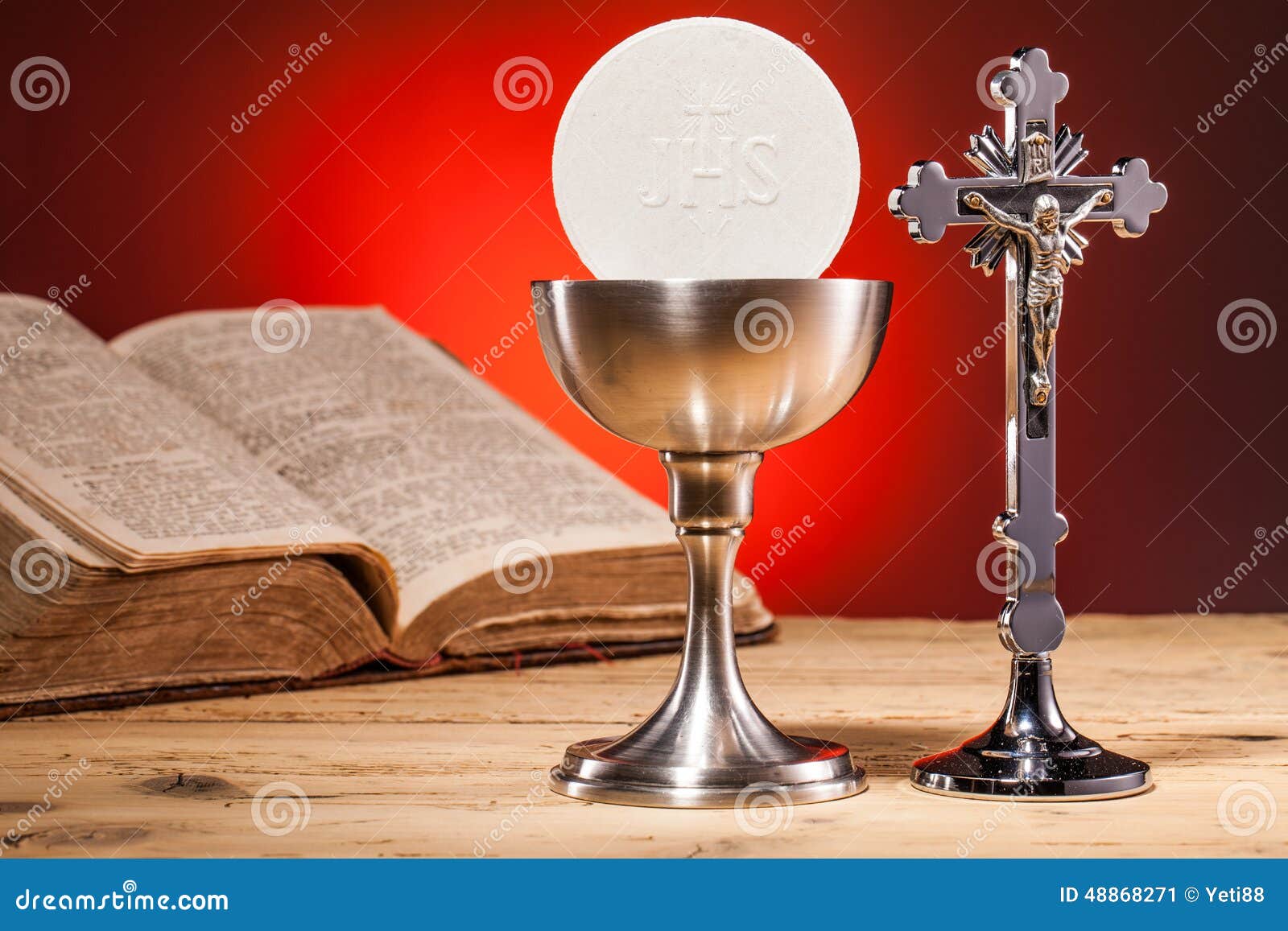 Comunione santa cristiana immagine stock. Immagine di credi - 48868271