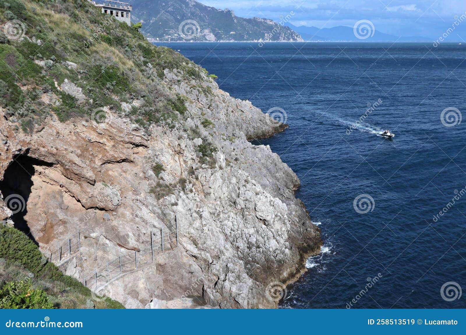 Conca Dei Marini - Scorcio Della Costa Da Capo Di Conca Stock Image ...