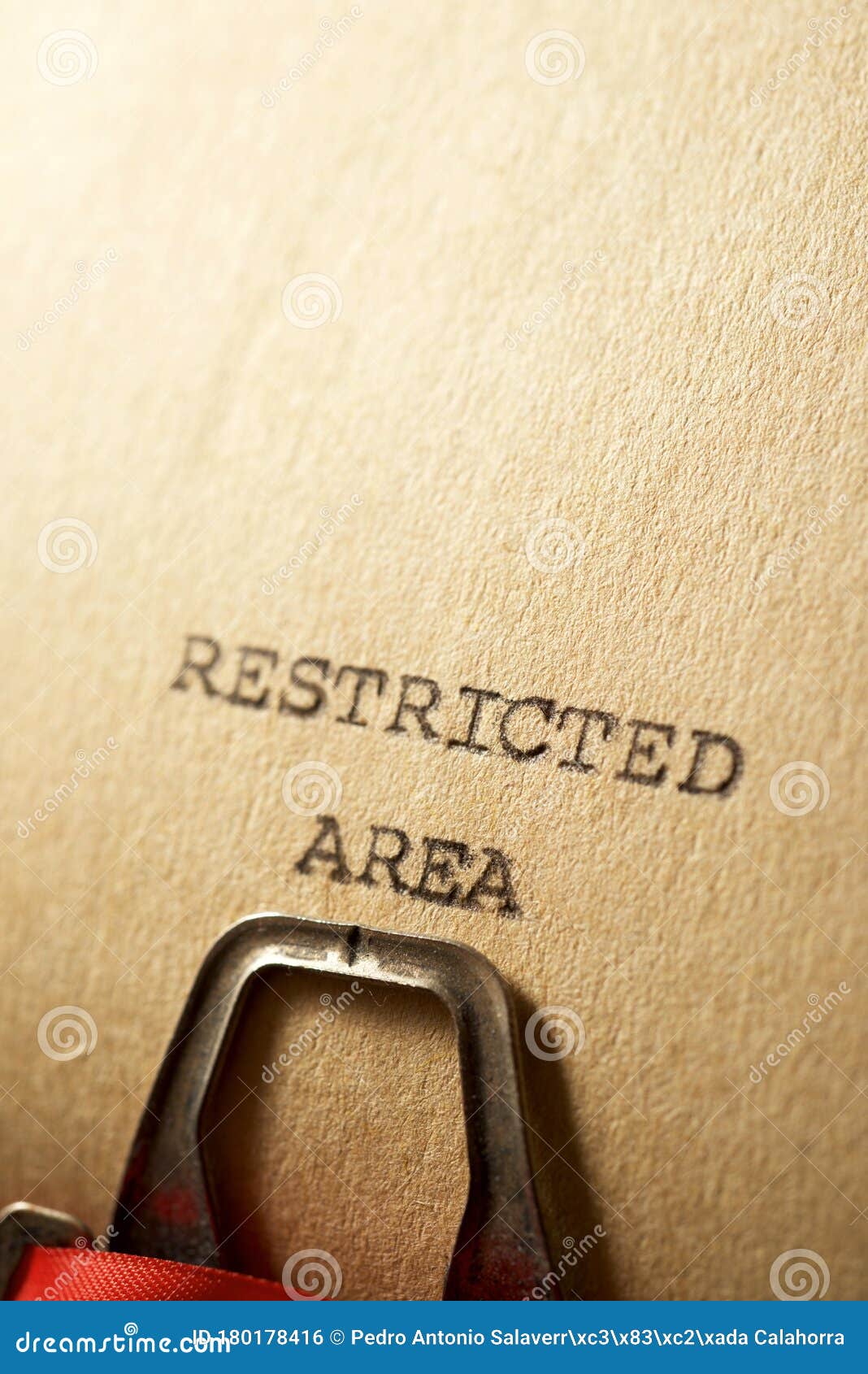 Conceito de área restrita foto de stock. Imagem de alerta - 180178416