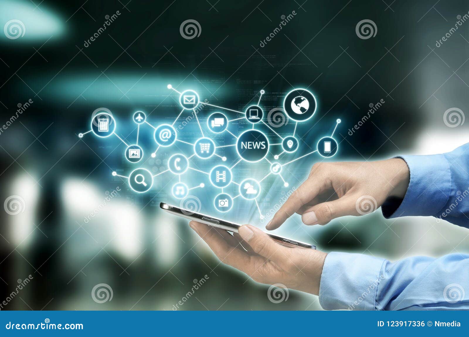 Conceito Do Internet E Da Tecnologia Da Informação Foto de Stock ...