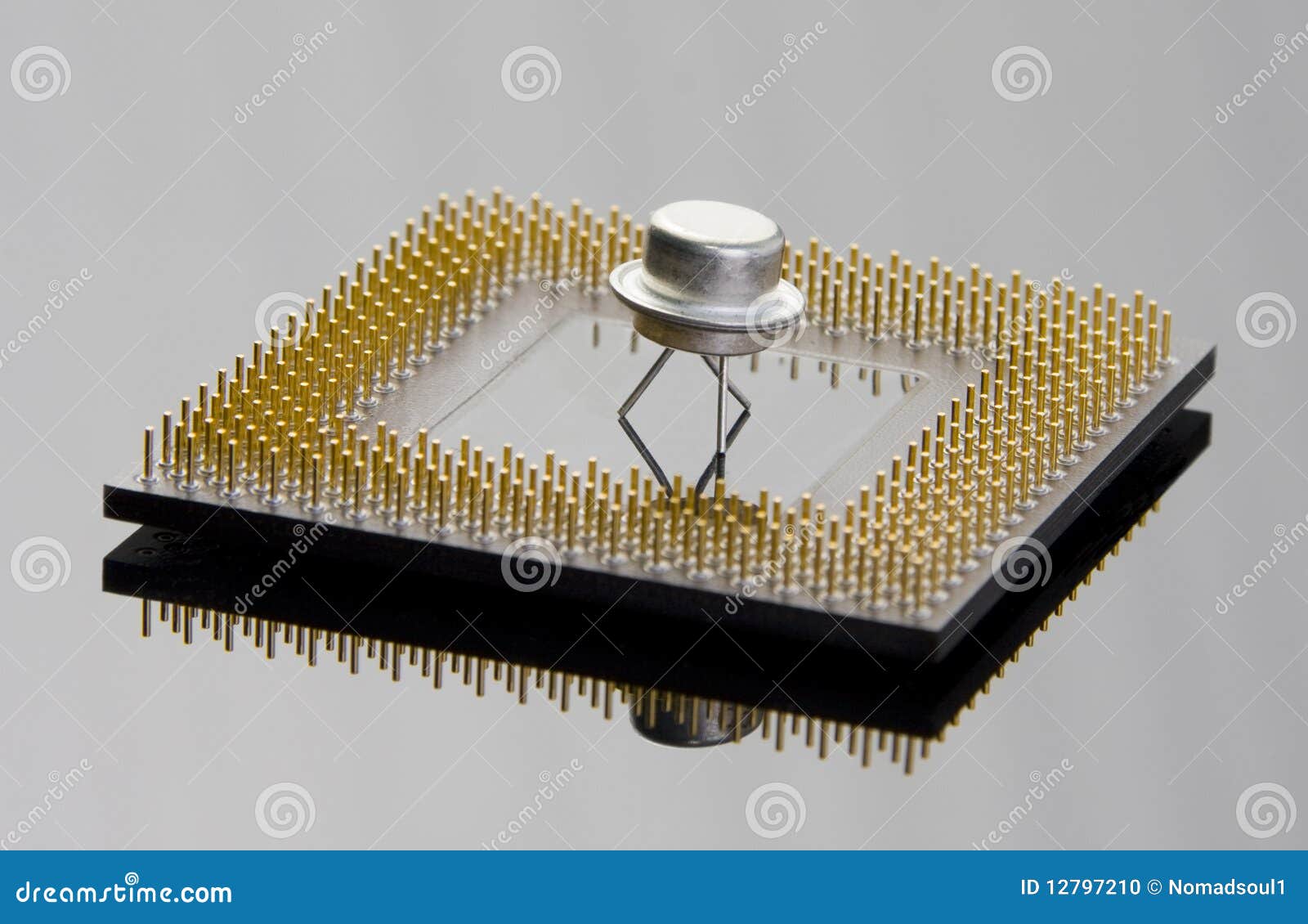 Conceito Do Processador E Do Transistor Foto de Stock - Imagem de ...