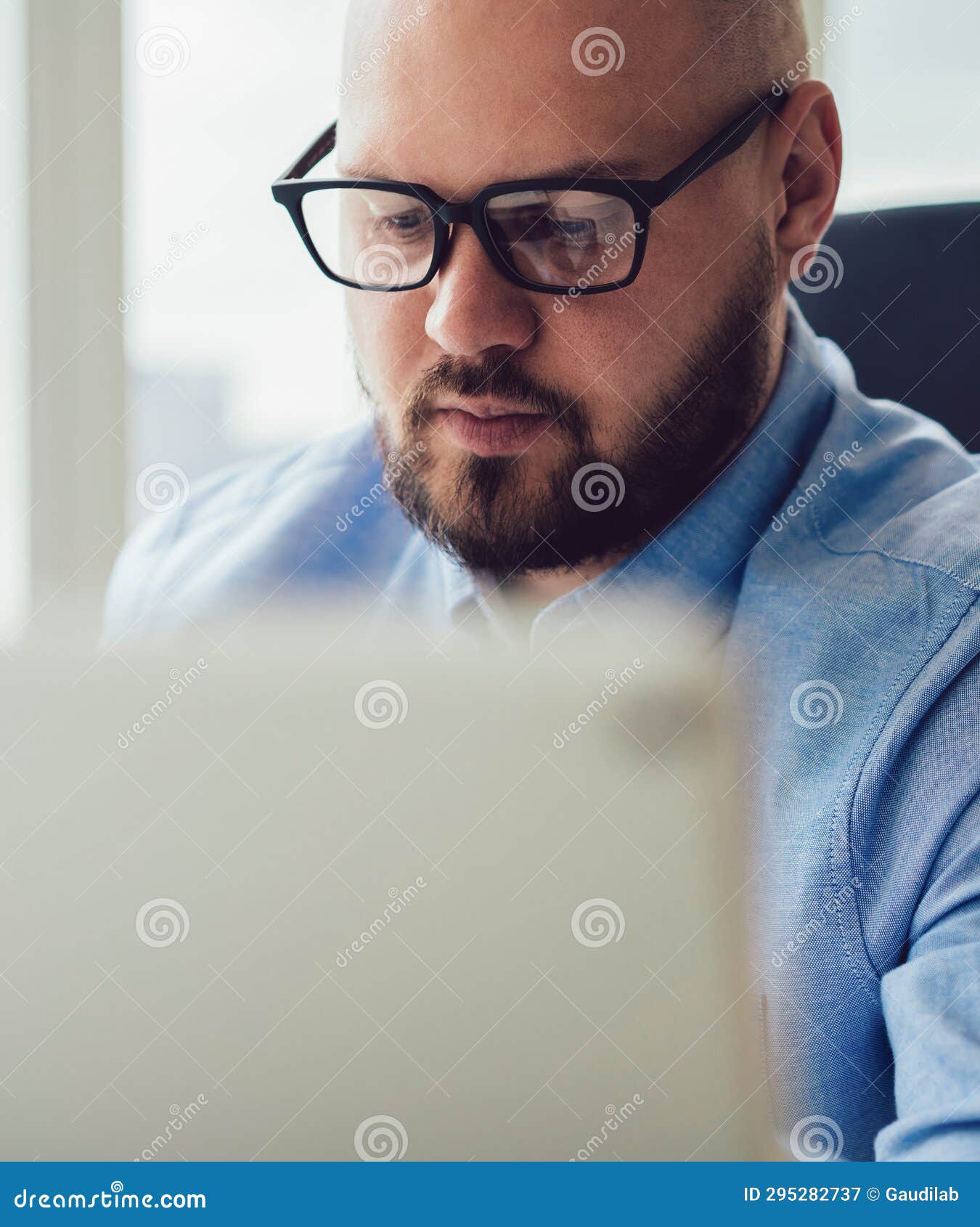 Concentrated Bearded Man Using Device Stock Image Image Of Connection