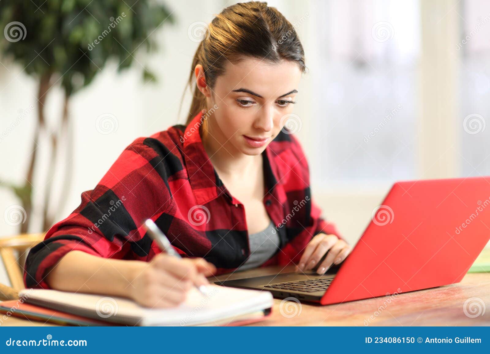 Concentrated Student E-learning Using Laptop Stock Photo - Image of ...