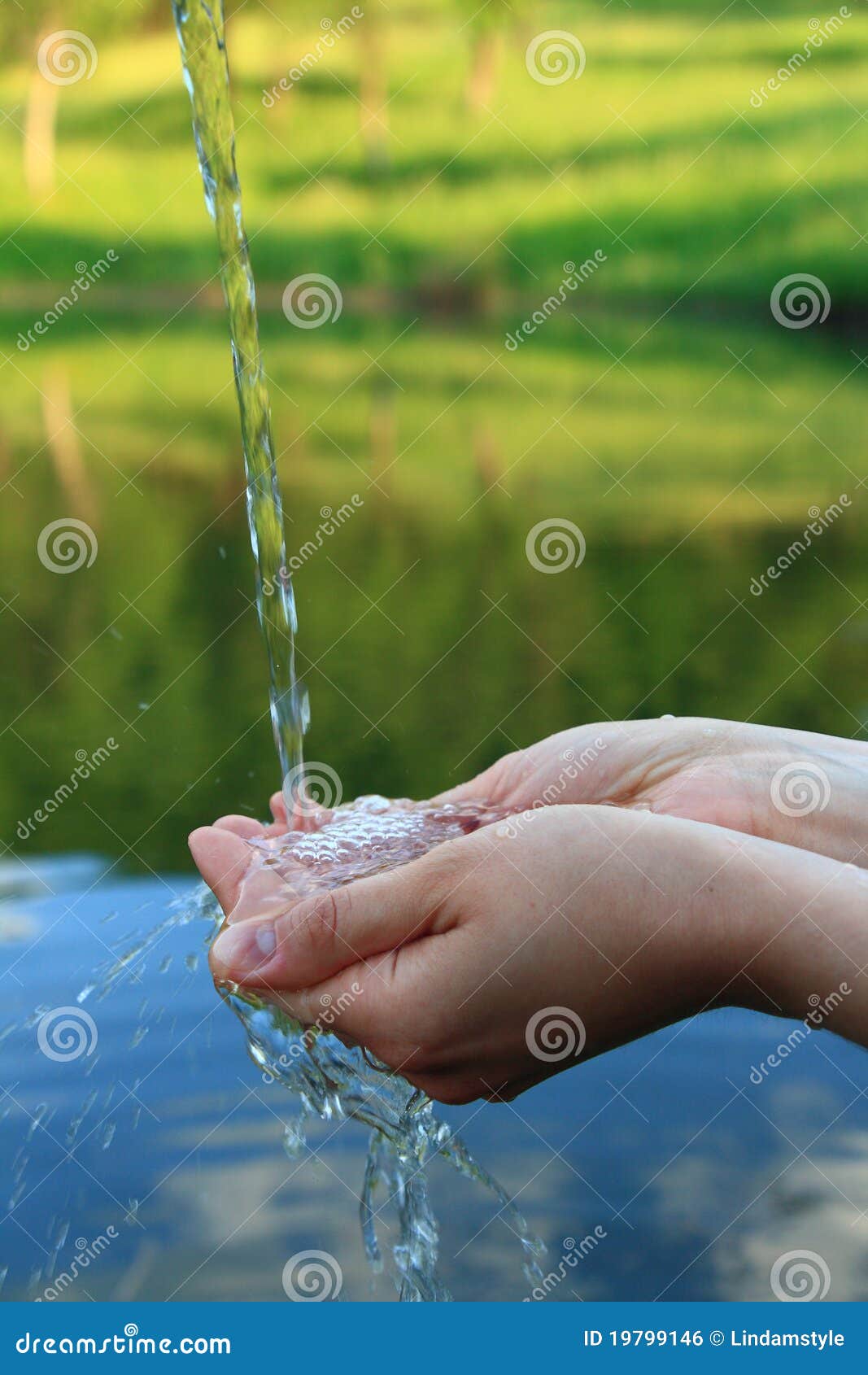 Concept d'eau propre photo stock. Image du avec, ambiant - 19799146