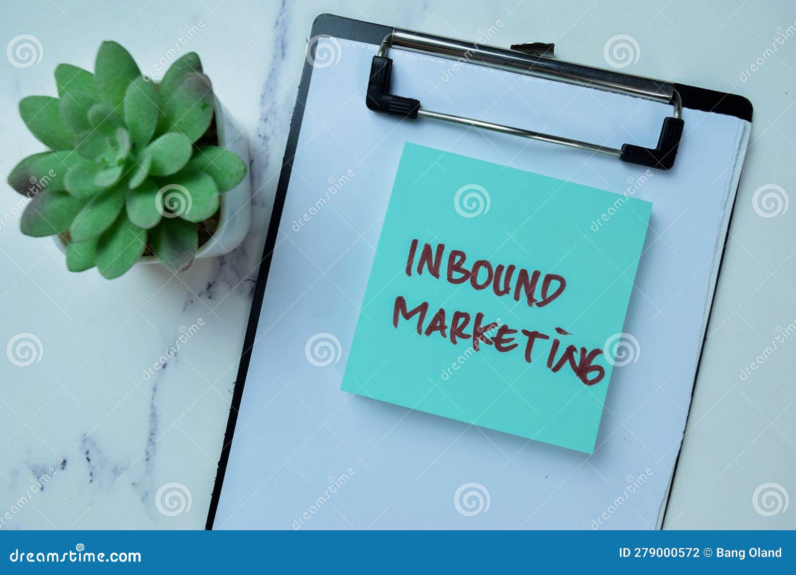 Concept of Inbound Marketing Write on Sticky Notes Isolated on Wooden ...