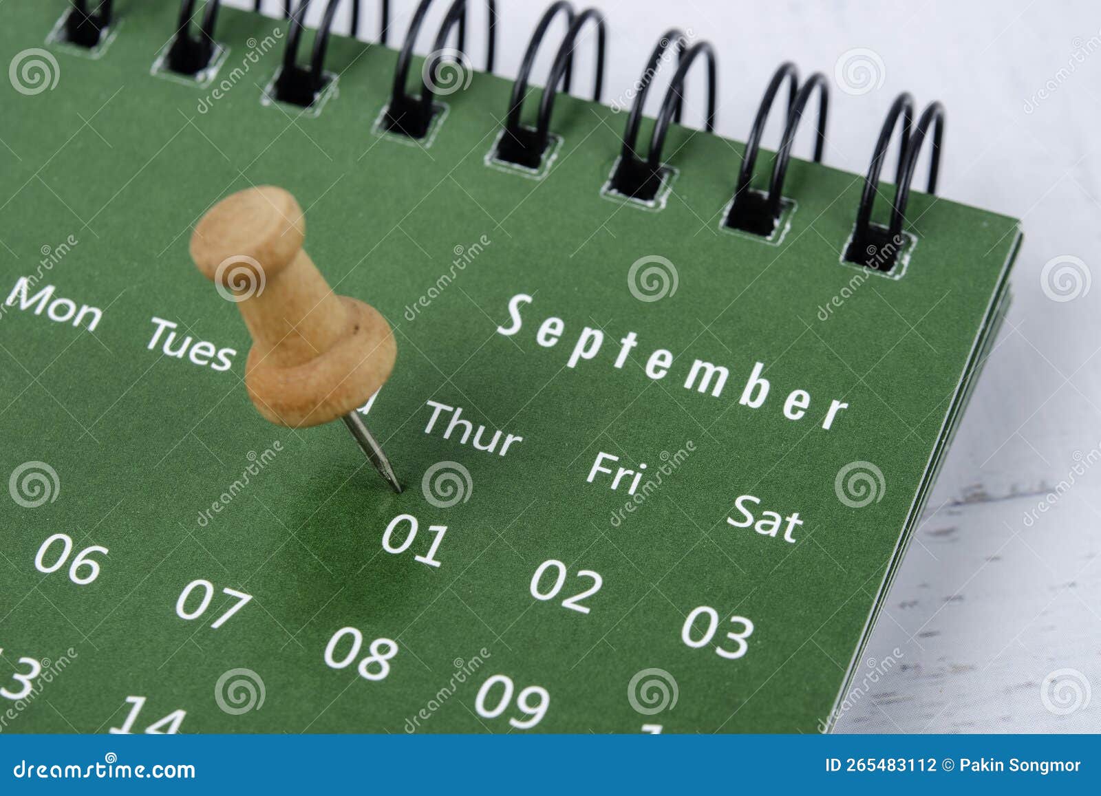 The Concept of Planning and Deadline with Push Pin on Calendar Date ...
