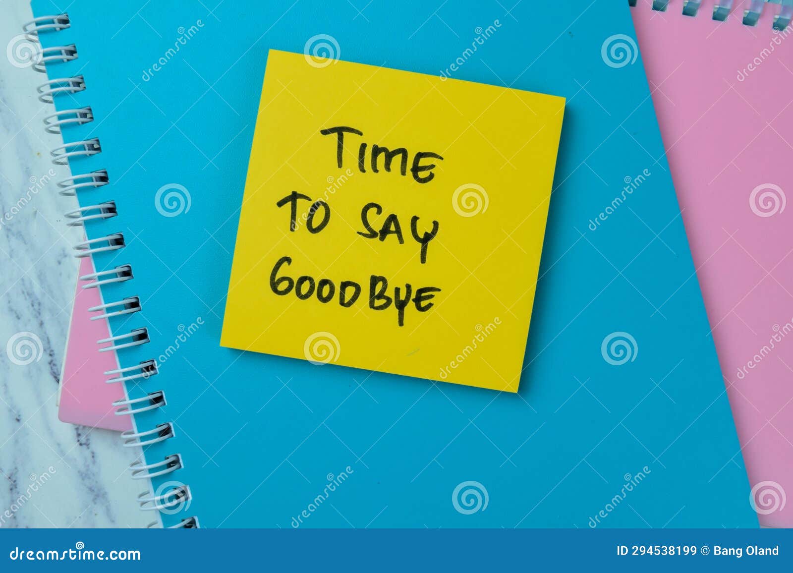 Farewell On Sticky Note On Work Desk Stock Photography | CartoonDealer ...