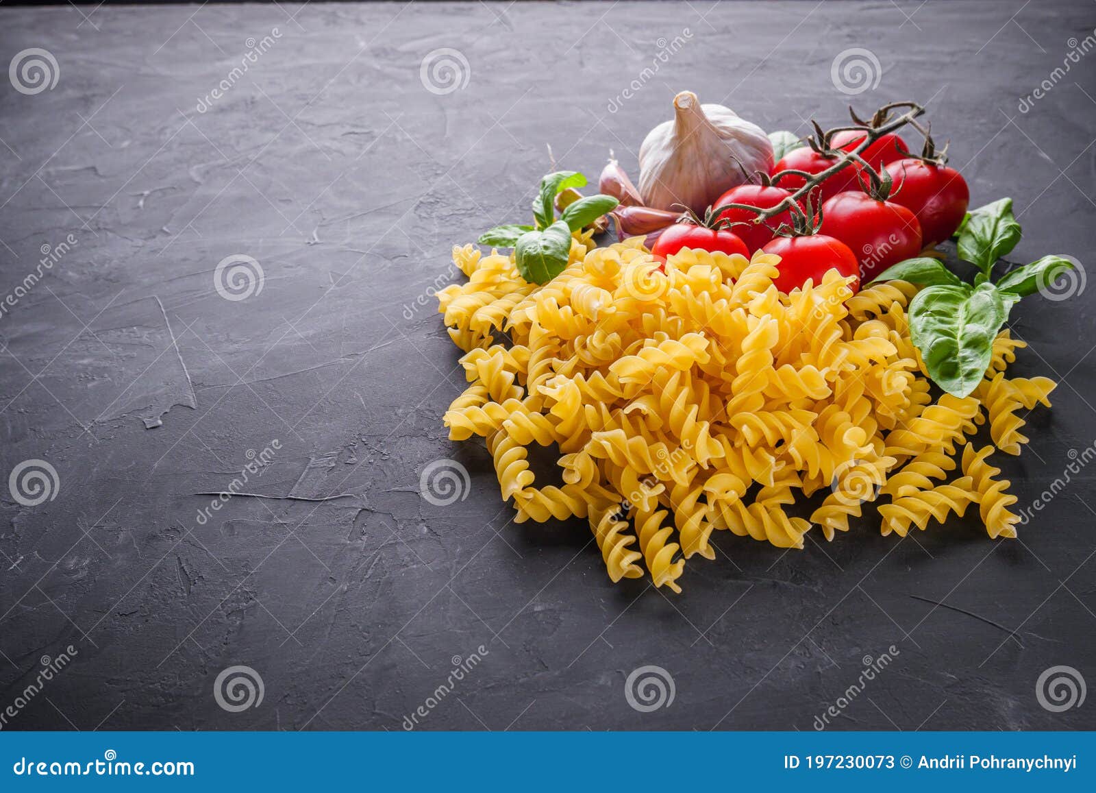 Concept of Traditional Italian Pasta with Tomatoes and Basil Stock ...