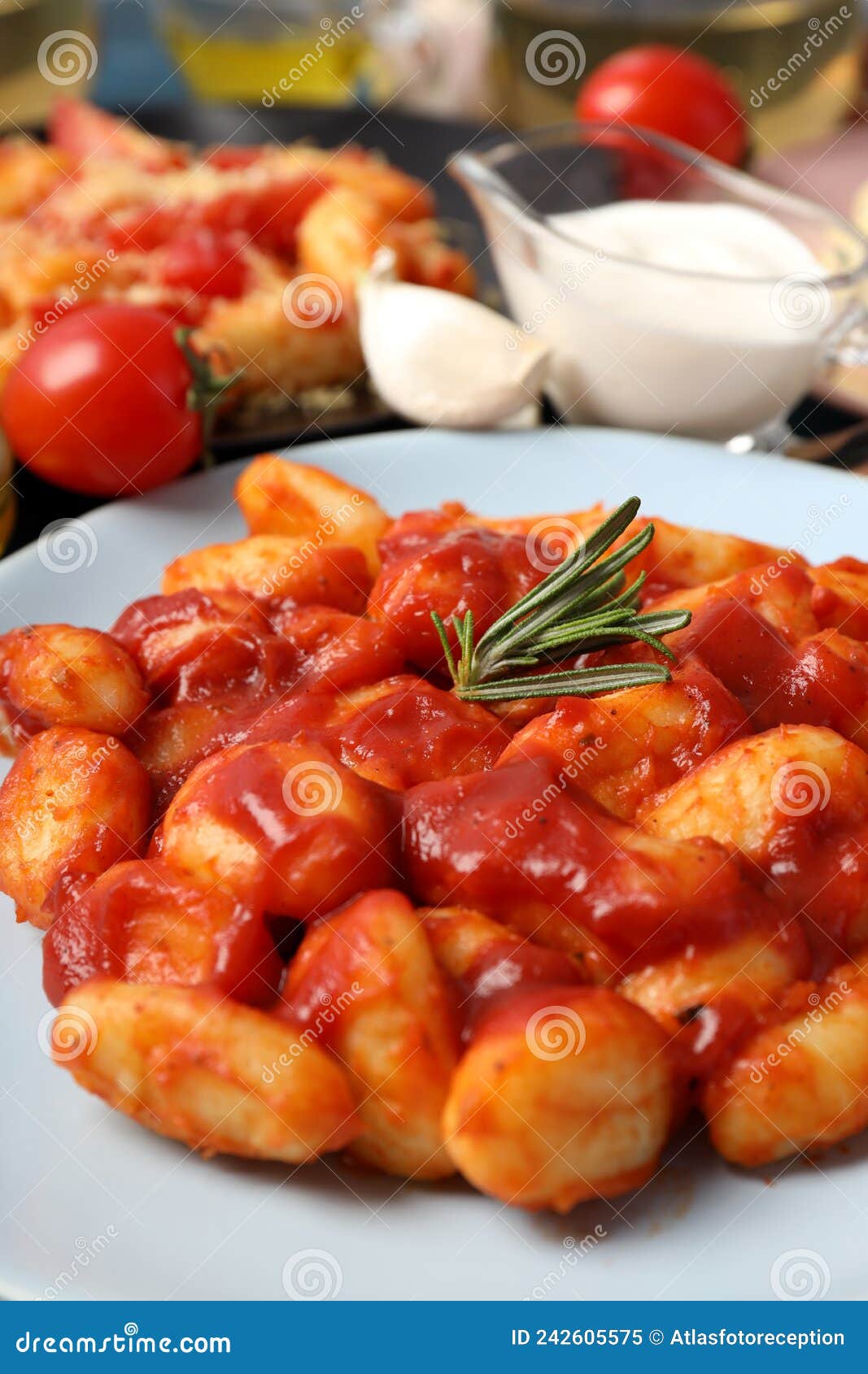 Concepto De Comida Sabrosa Con Gnocchi Cerrado Imagen de archivo ...