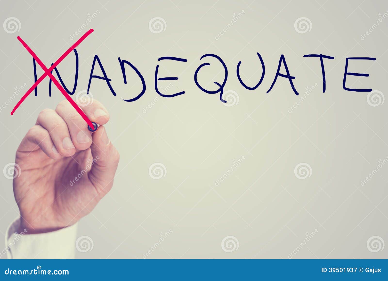 Concepto De Inadecuado Contra Adecuado Imagen de archivo - Imagen de ...