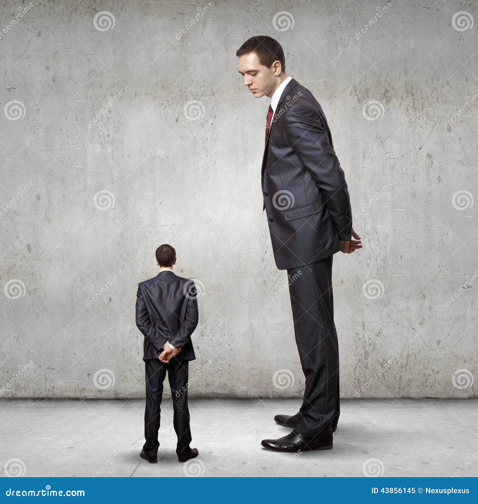 Concepto De La Subordinación Imagen de archivo - Imagen de empleado ...