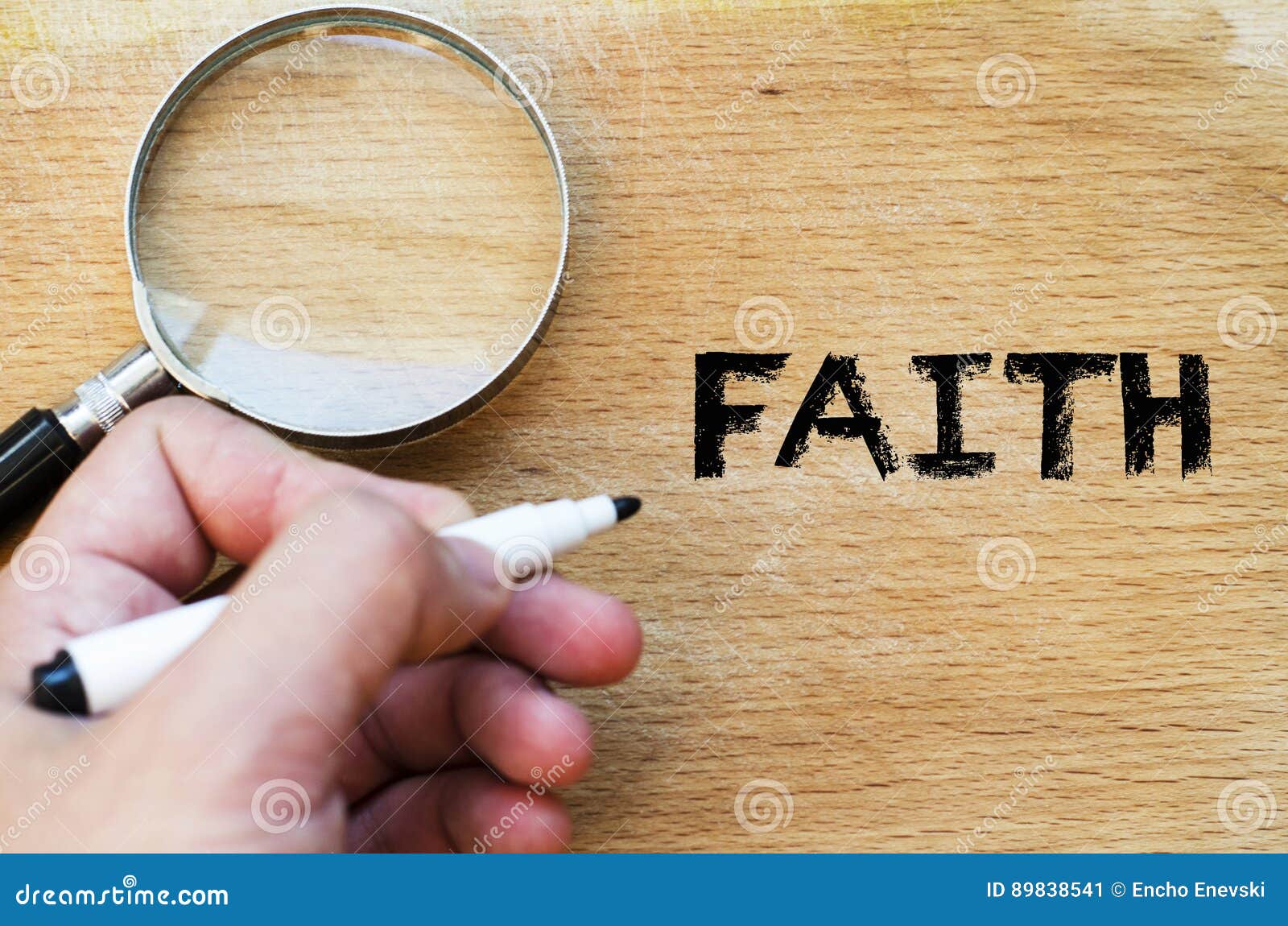 Concepto Del Texto De La Fe Imagen de archivo - Imagen de texto, rezo ...