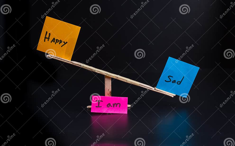 Concepto para la dualidad imagen de archivo. Imagen de ayudar - 68131887