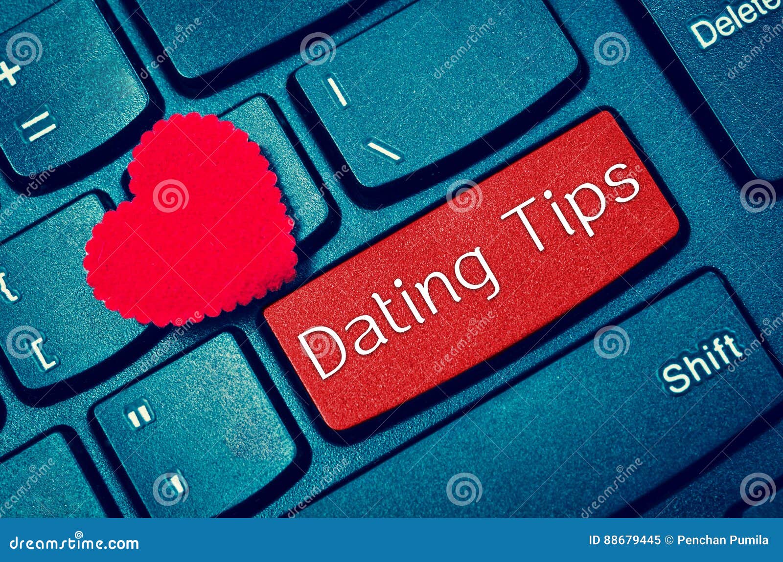 Concepts Des Astuces En Ligne De Datation Image stock - Image du ...