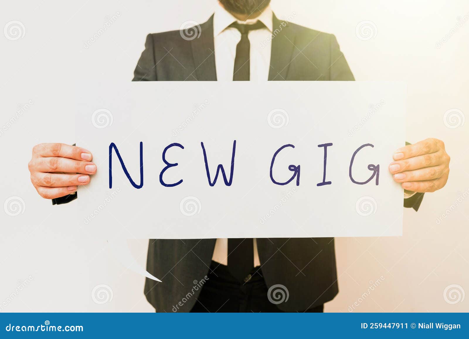 Conceptual Caption New Gig. Internet Concept Getting Job Attending Live ... Conceptual Caption New Gig. Internet Concept Getting Job Attending Live ...