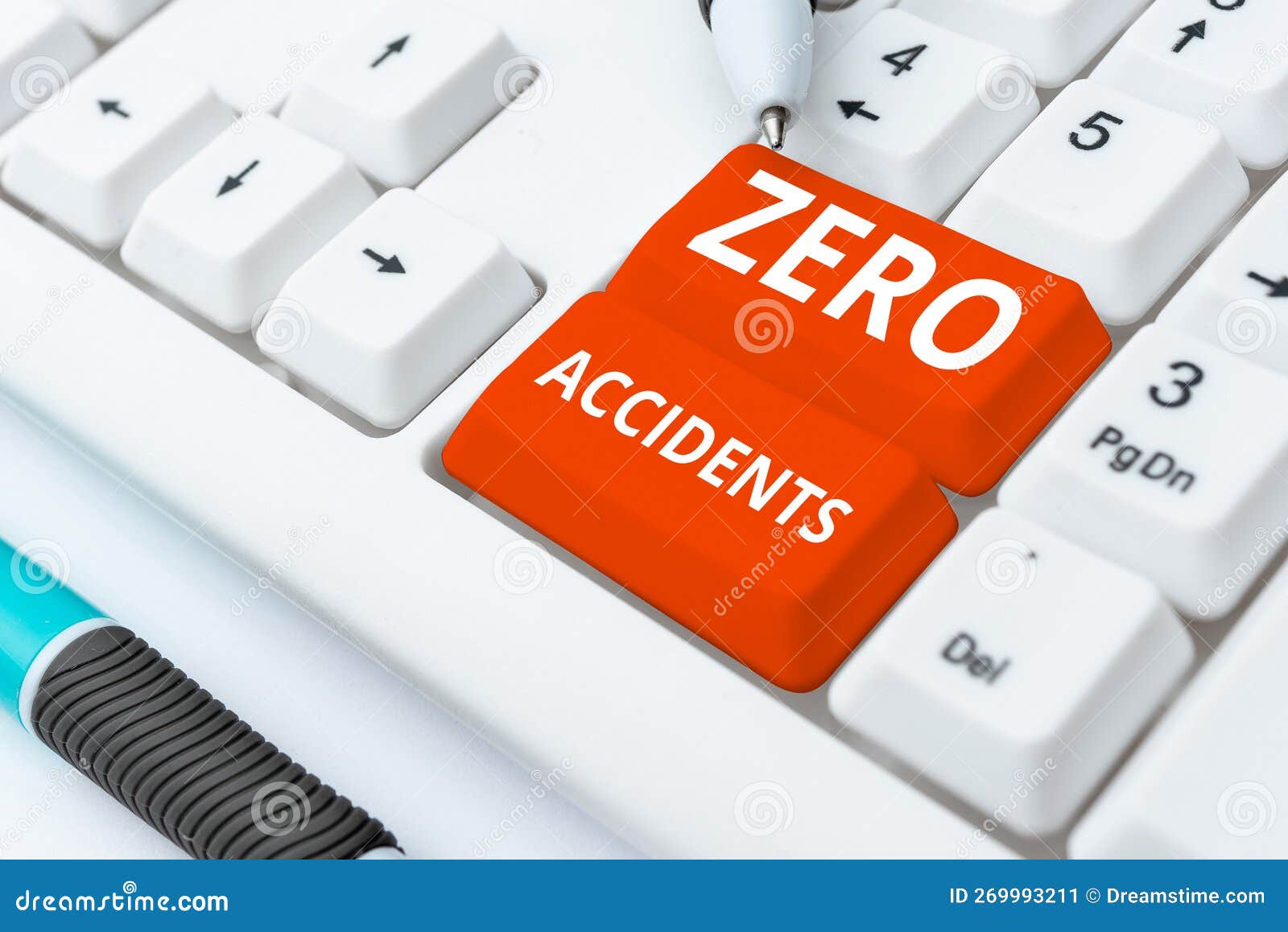 Conceptual Display Zero Accidents. Word Written on Important Strategy ... Conceptual Display Zero Accidents. Word Written on Important Strategy ...